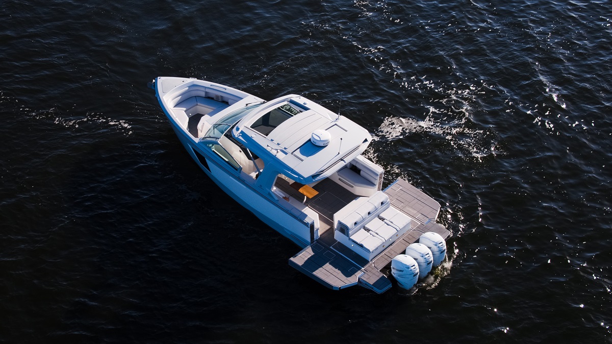 Aviara AV 40 Outboard - CED Yachts